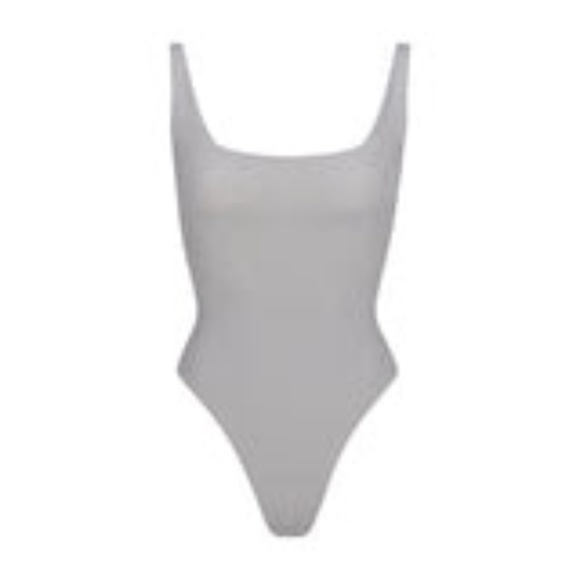 SKIMS | Tops | Skims Fits Everybody Square Neck Bodysuit | Poshmark